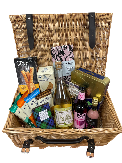 Celebration Hamper Deluxe – Scottish Field Shop